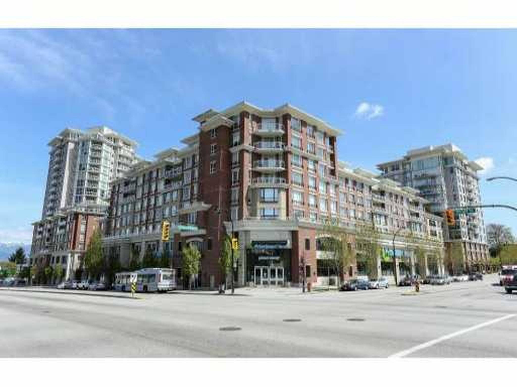 King Edward Village Vancouver, BC - 4078 Knight St | liv.rent
