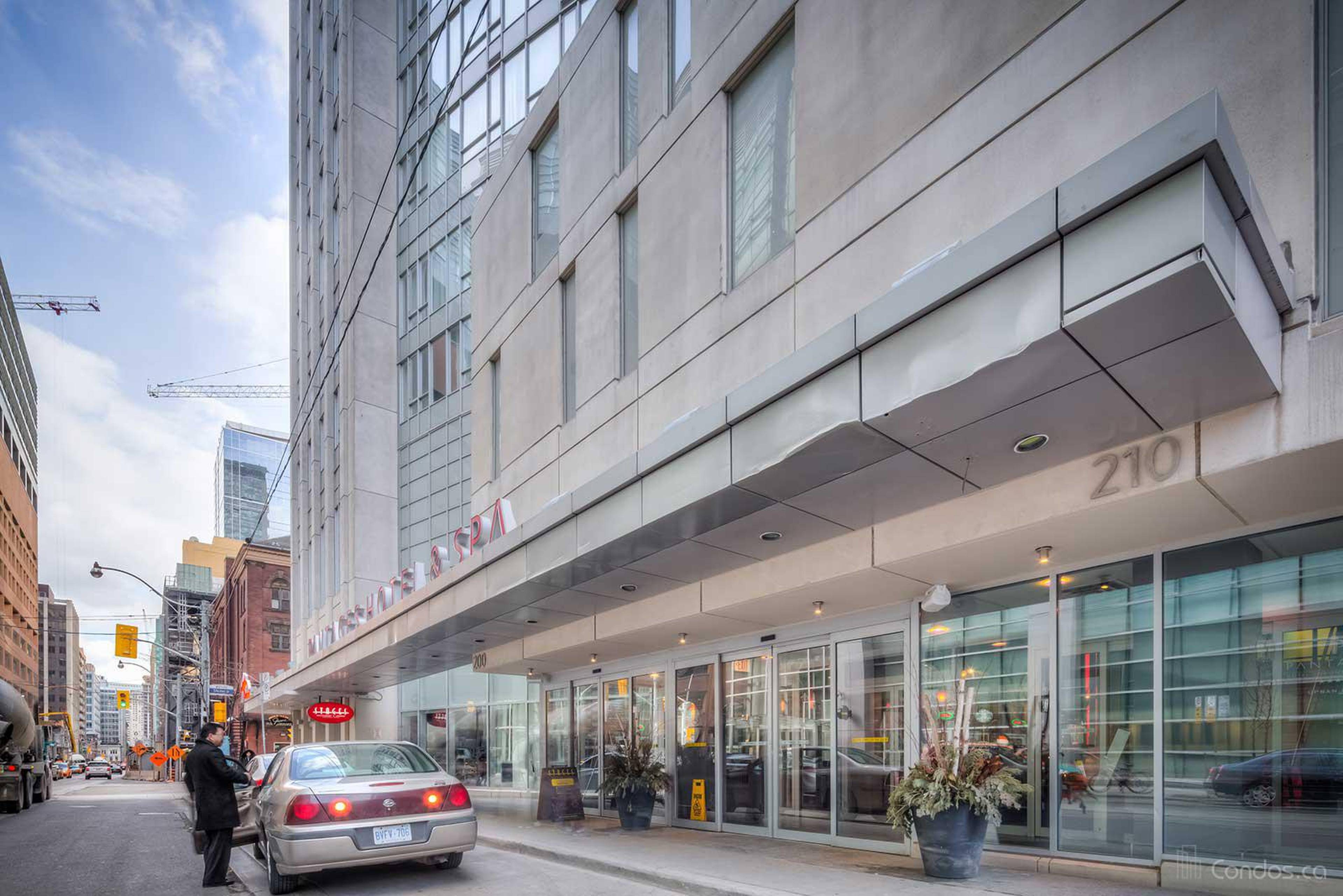 Pantages Tower toronto, ON - 210 Victoria St | liv.rent