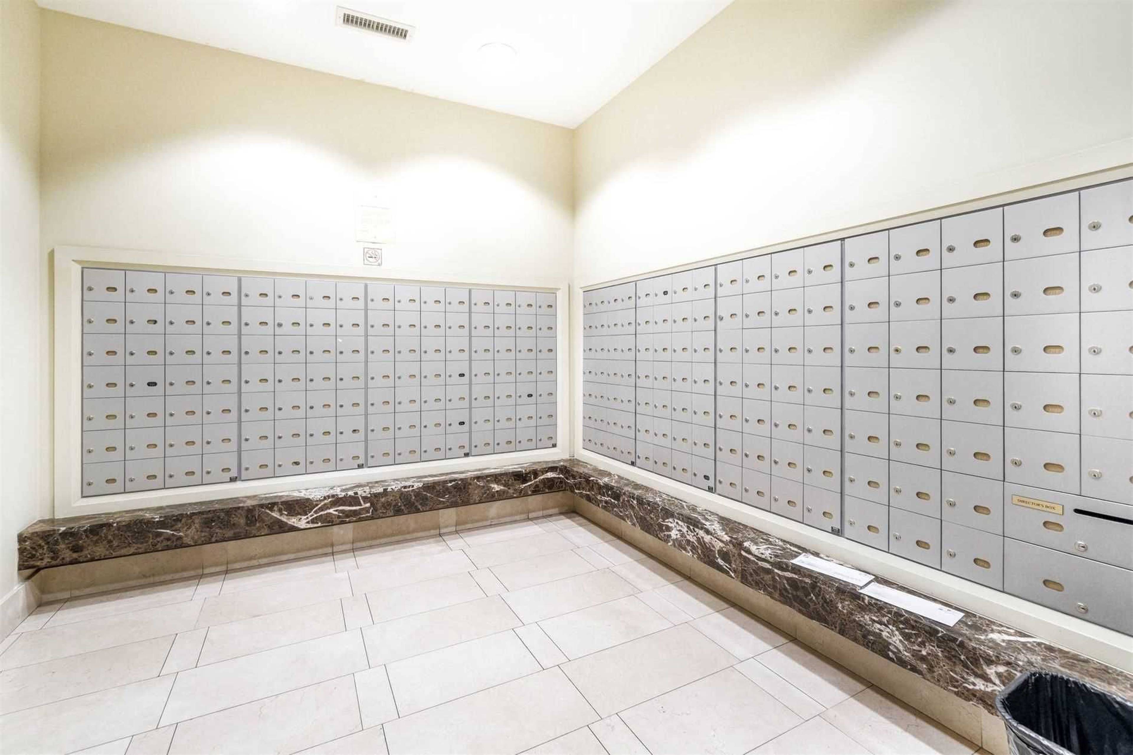 The Vineyards III Richmond Hill, ON - 310 Red Maple Rd | liv.rent