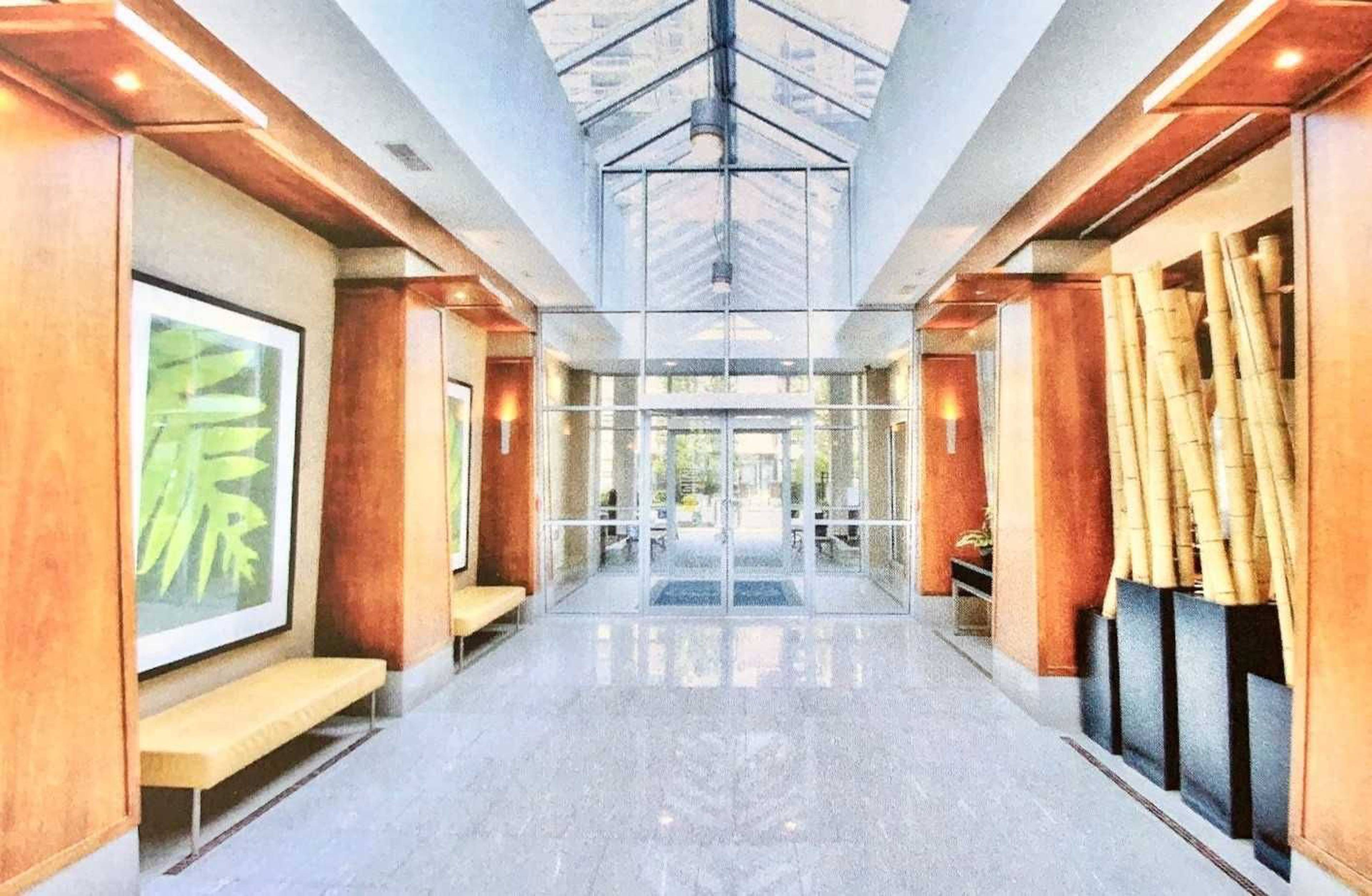 Cosmo Residences North York, ON - 35 Bales Ave | liv.rent