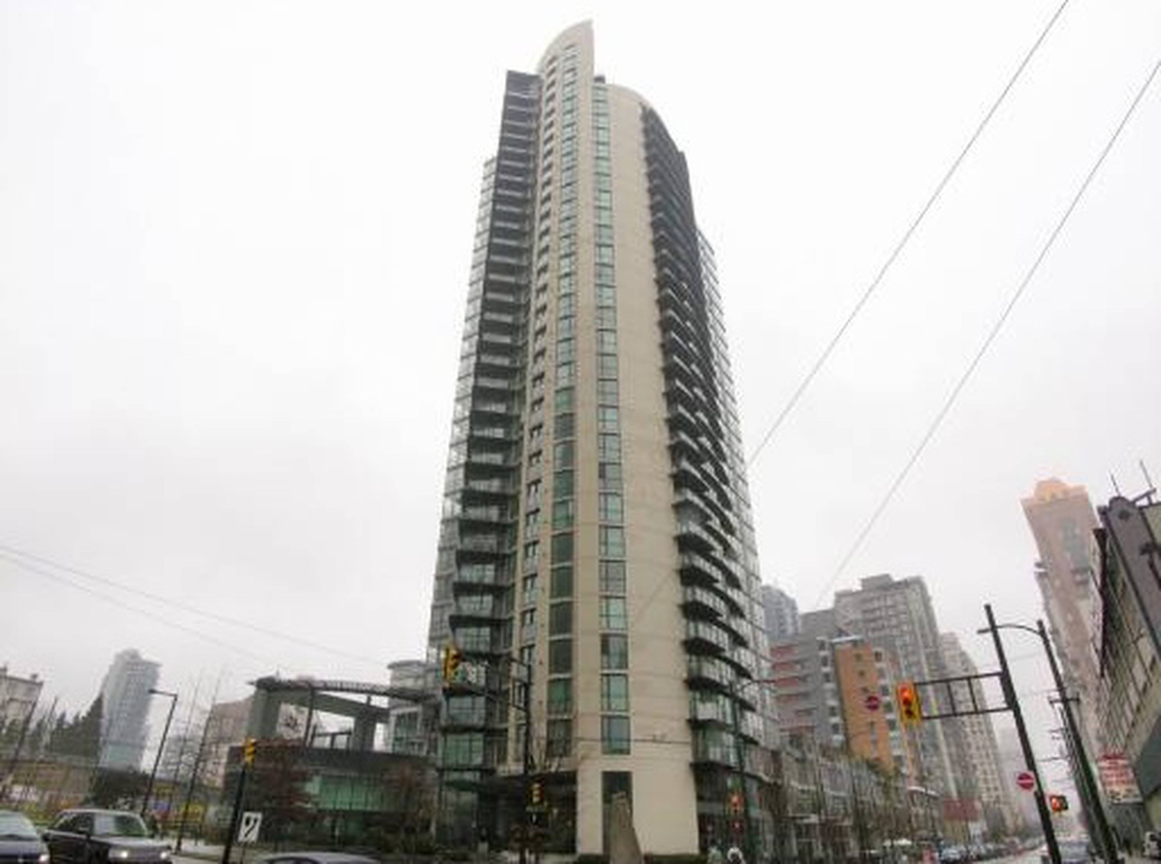 501 Annex Vancouver, BC - 1389 Richards Street | liv.rent