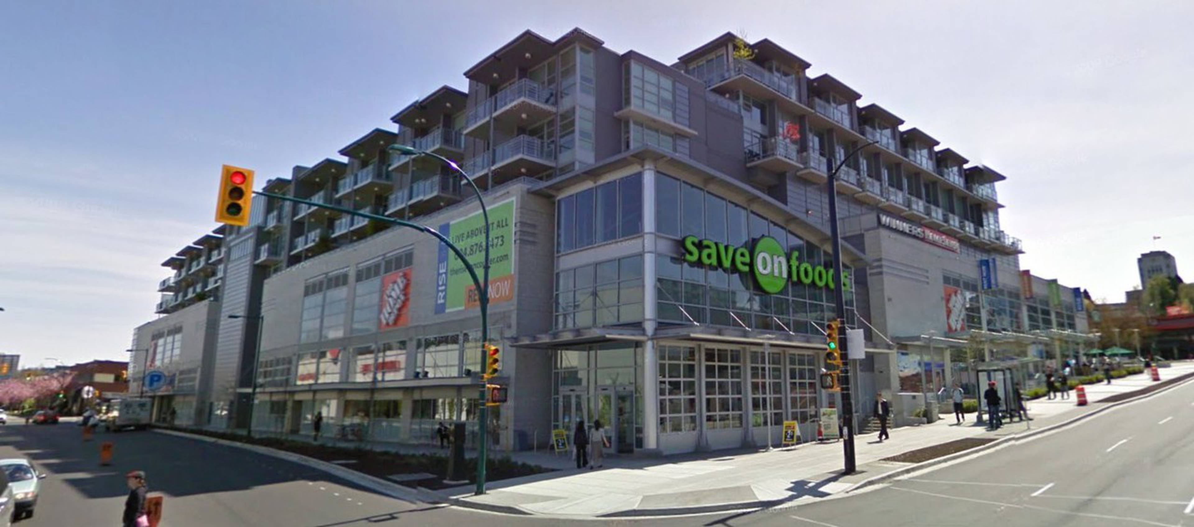 Centro Vancouver, BC - 138 W 6th Ave | liv.rent