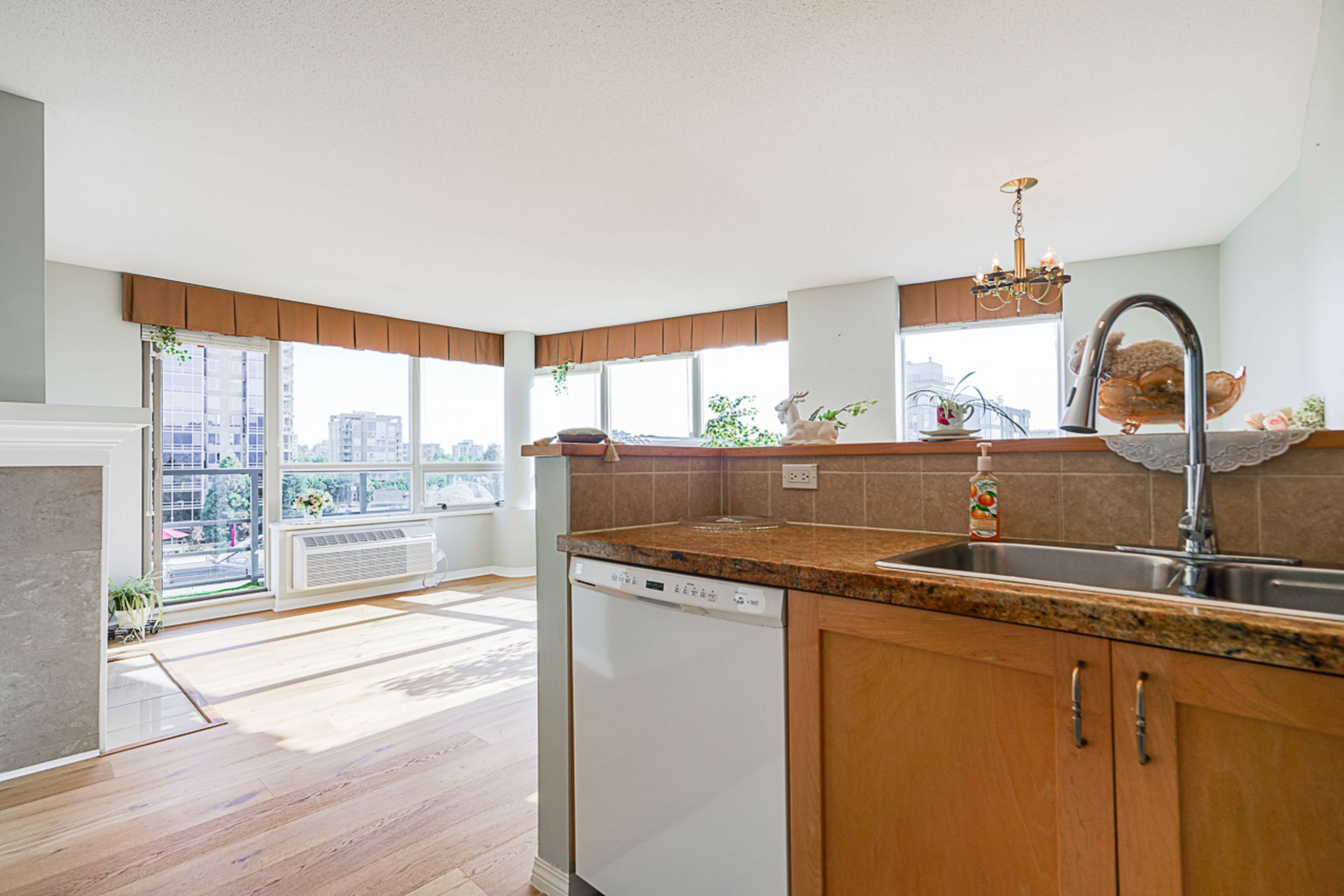 Search Apartments & Houses for Rent in Canada | liv.rent