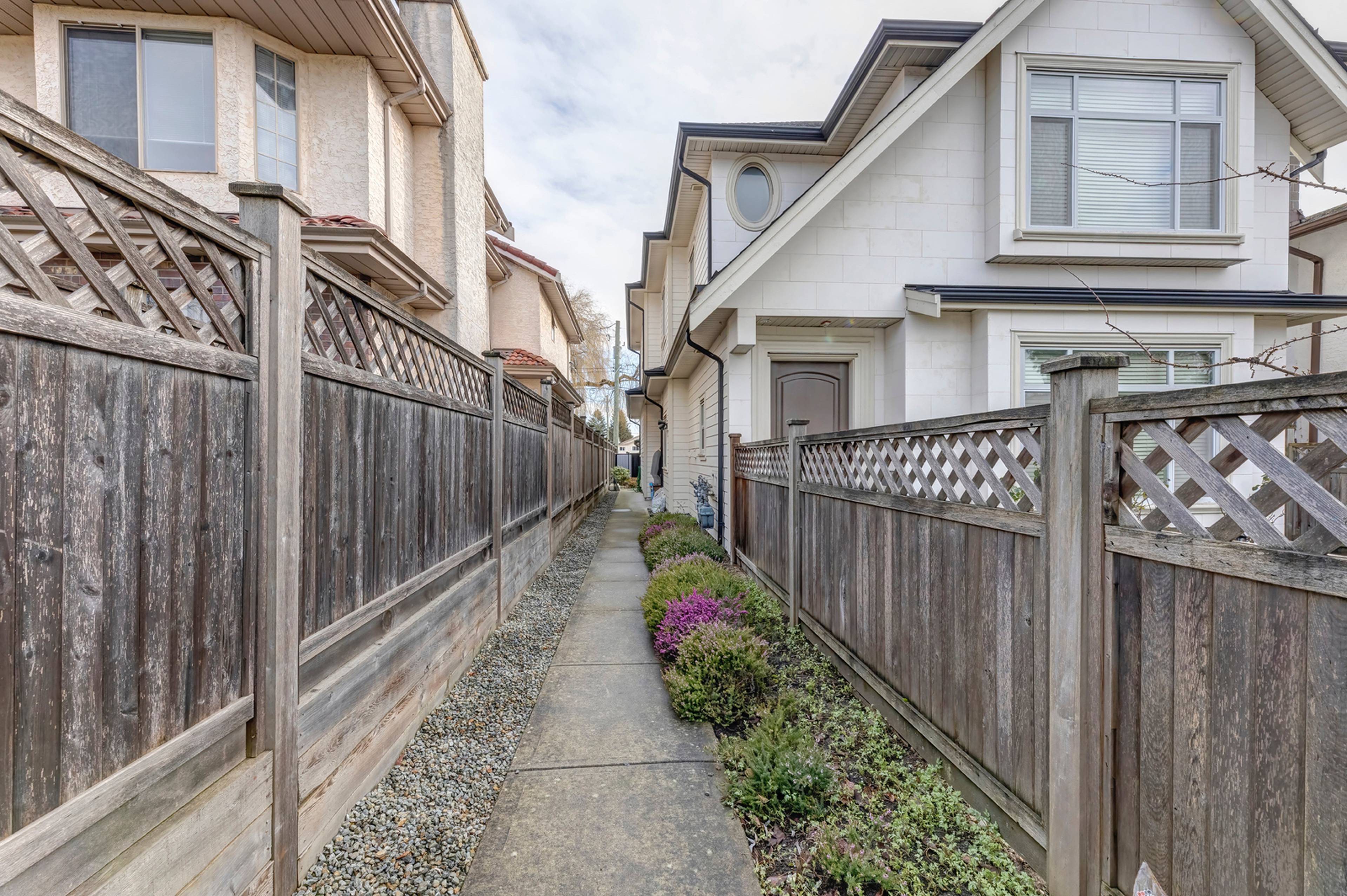 Cartier St, Vancouver, BC - 3 Bedroom House for Rent | liv.rent