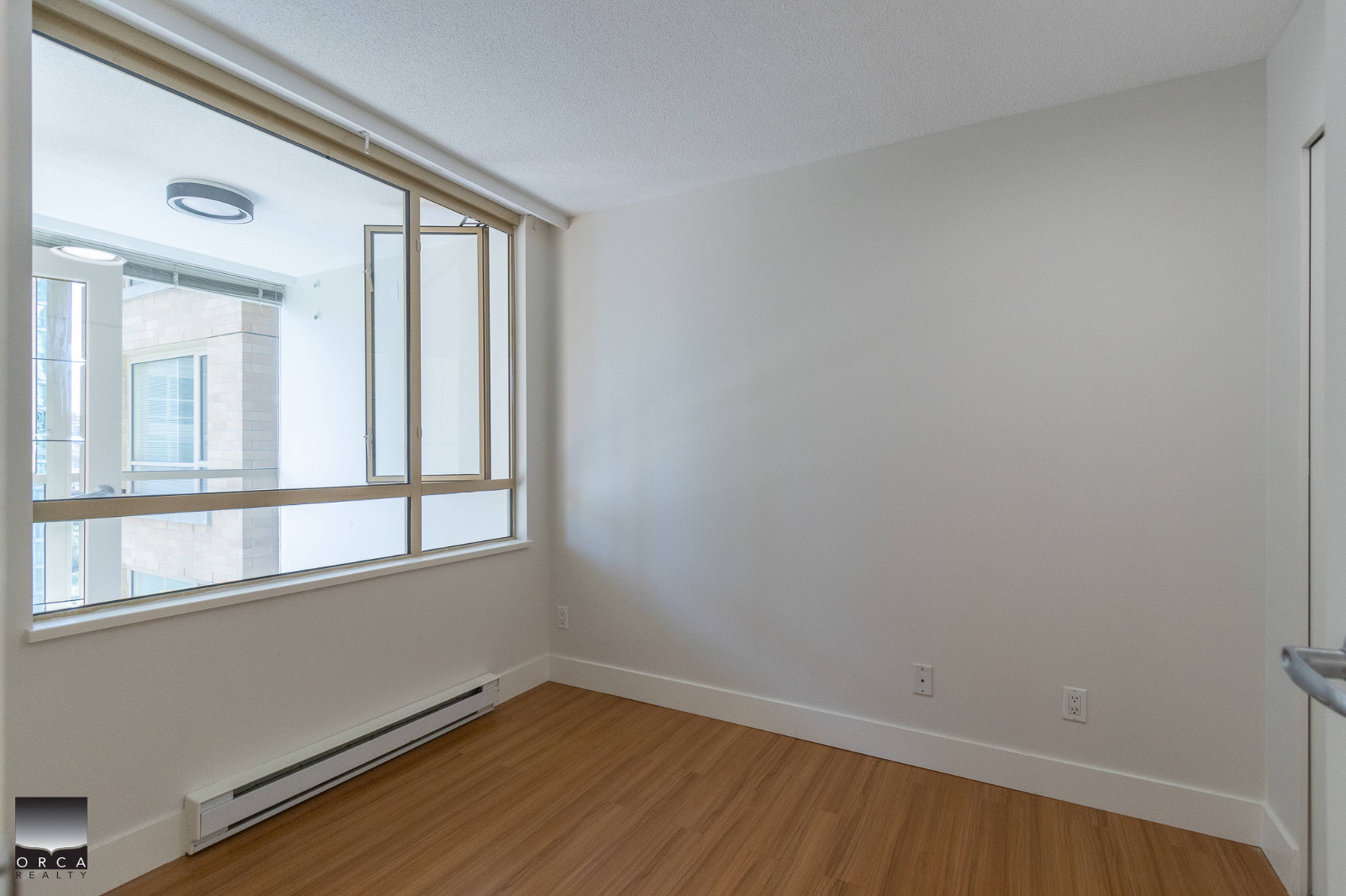 807 - 822 Homer St, Vancouver, BC - 2 Bedroom Room for Rent | liv.rent