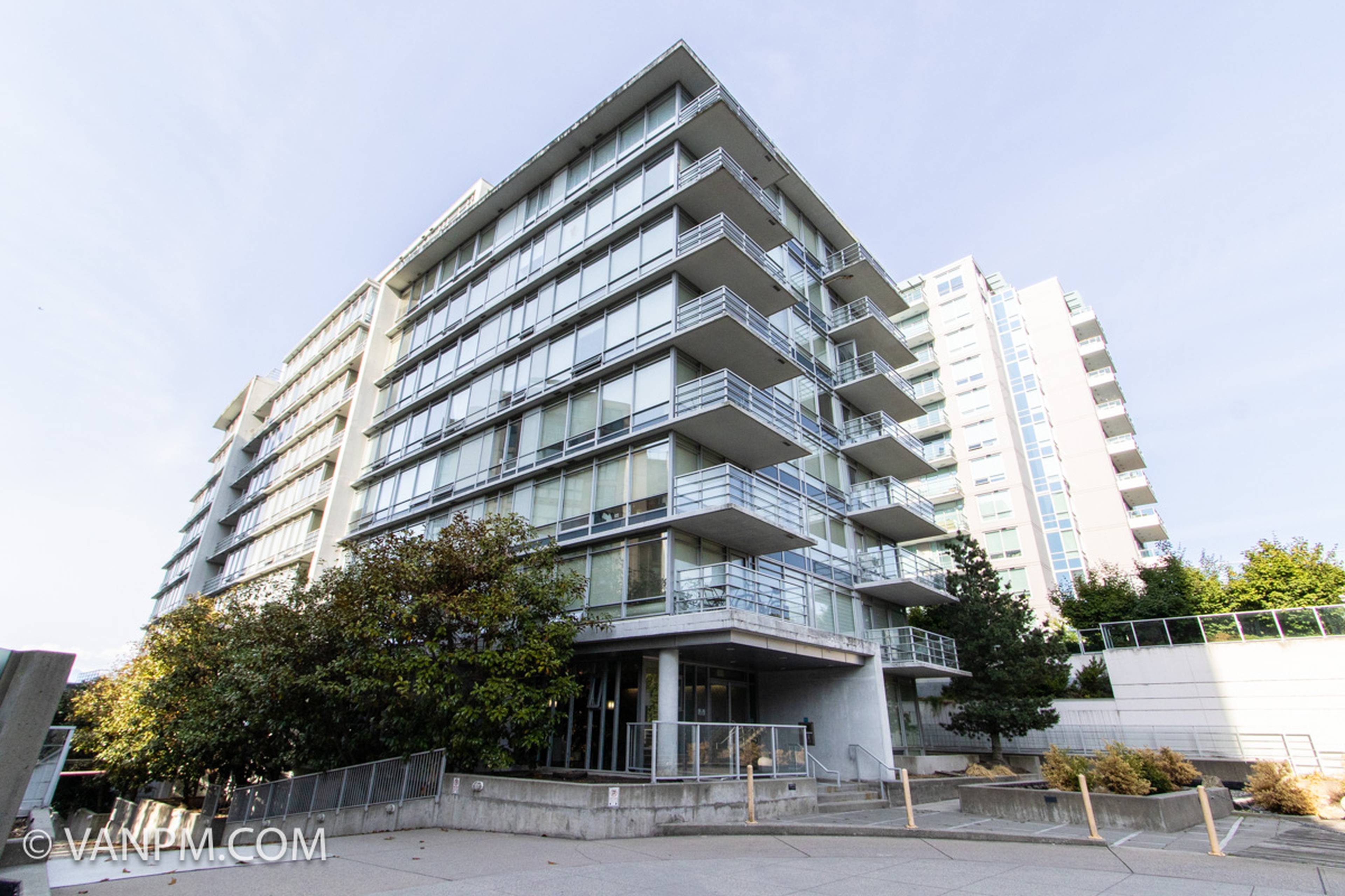 8280 Lansdowne Rd, Richmond, BC - 2 室 公寓 出租 | liv.rent