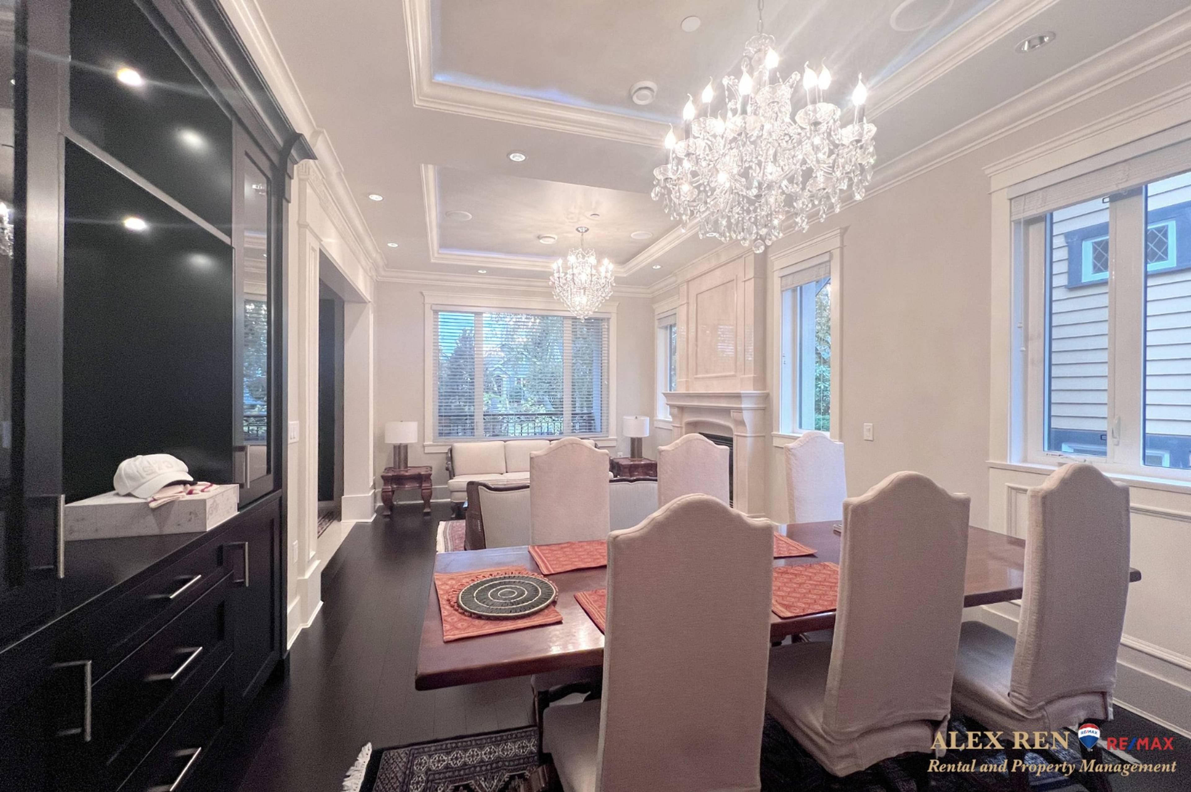 W 22nd Ave, Vancouver, BC - 6 Bedroom House for Rent | liv.rent