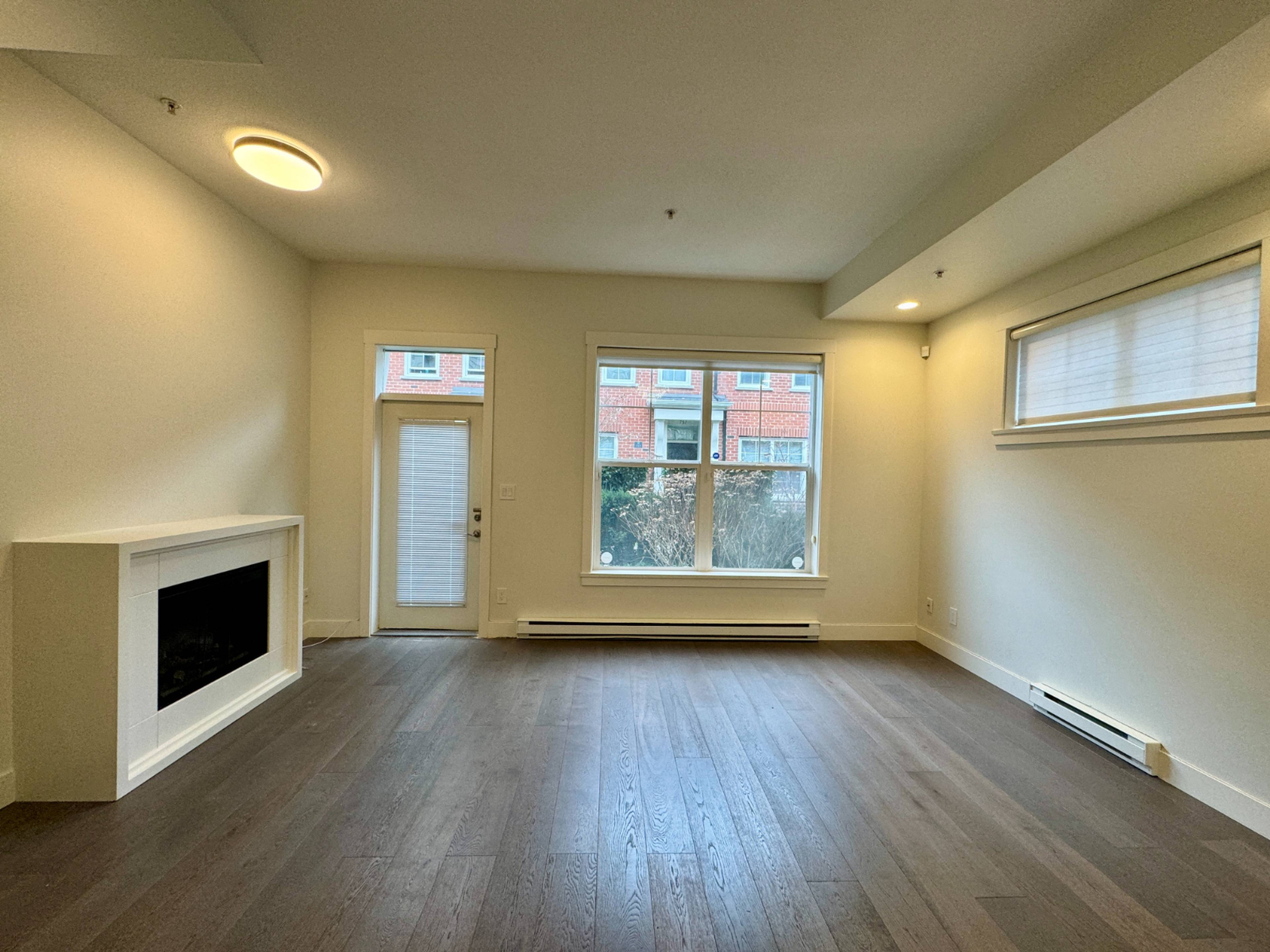 765 W 42nd Ave, Vancouver, BC - 3 Bedroom Townhouse for Rent | liv.rent