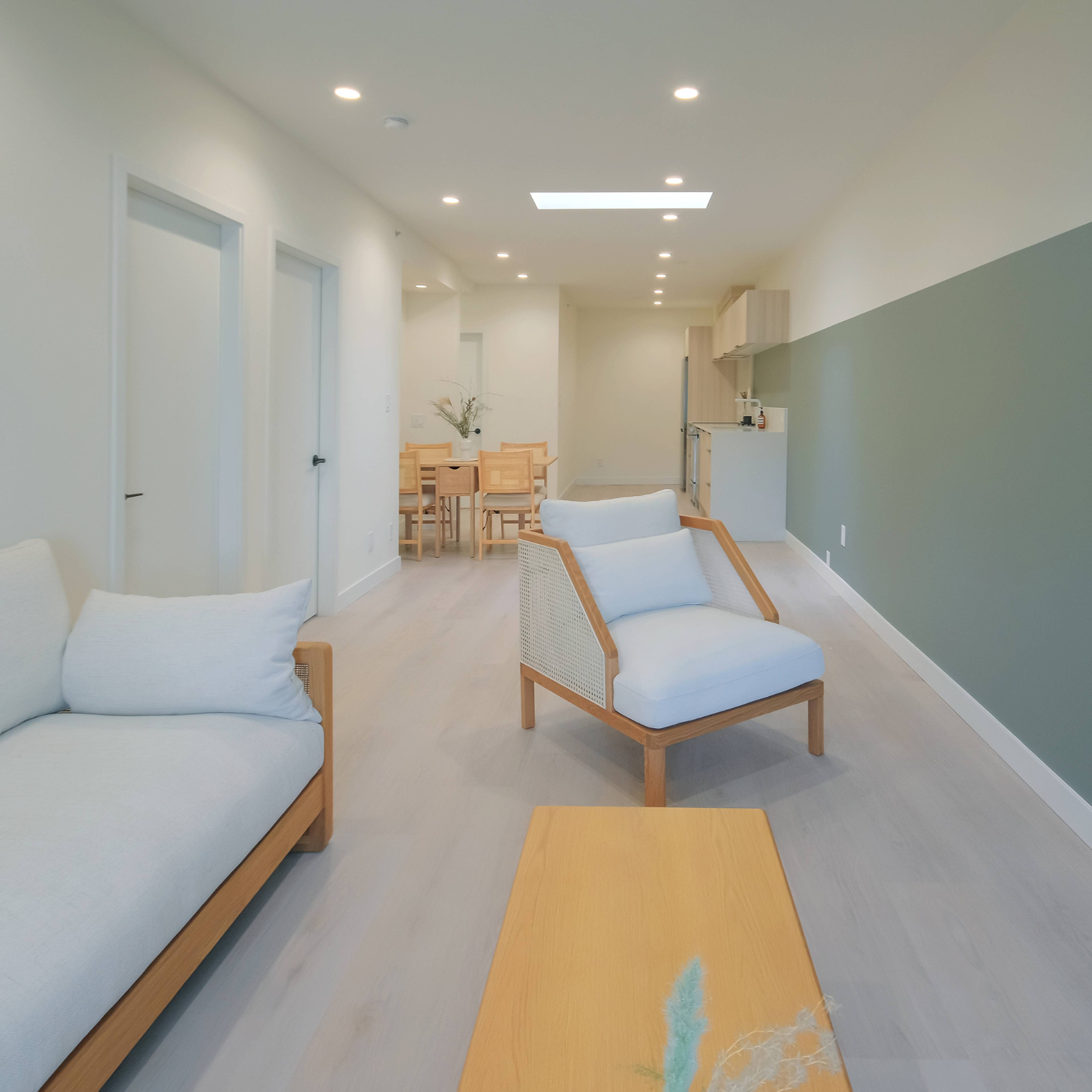 202 - 382 Powell St, Vancouver, BC - 2 Bedroom Apartment for Rent | liv ...