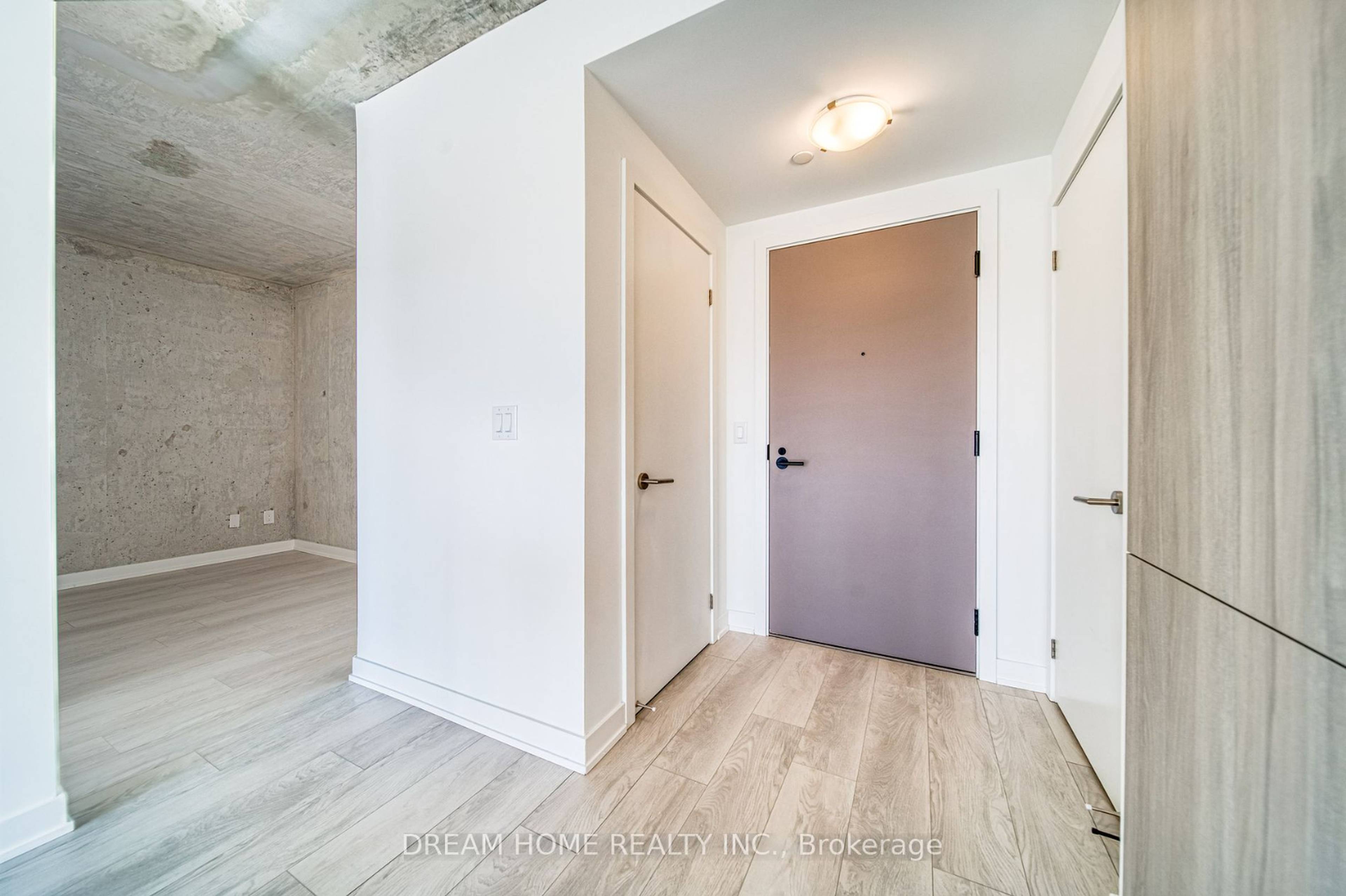 81 Shuter St, Toronto, ON - 1 Bedroom Apartment for Rent | liv.rent