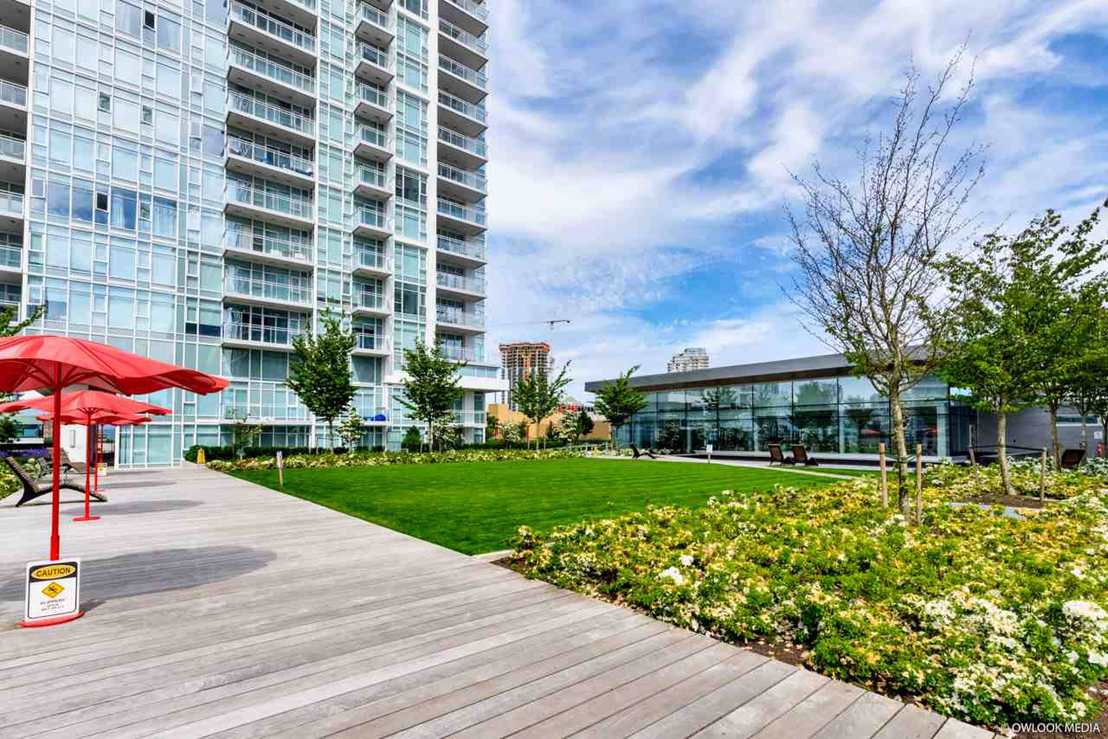 4670 Assembly Way, Burnaby, BC - Studio Apartment for Rent | liv.rent