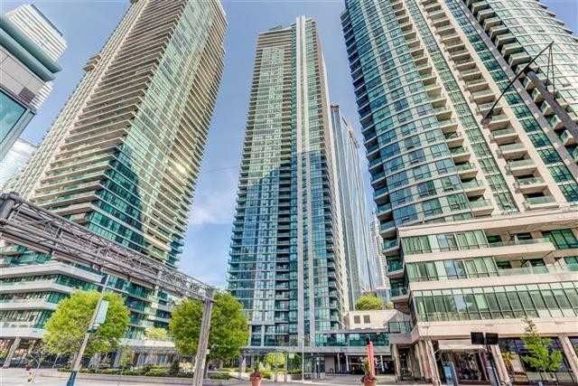 Success Tower Toronto, ON - 16 Harbour St | liv.rent