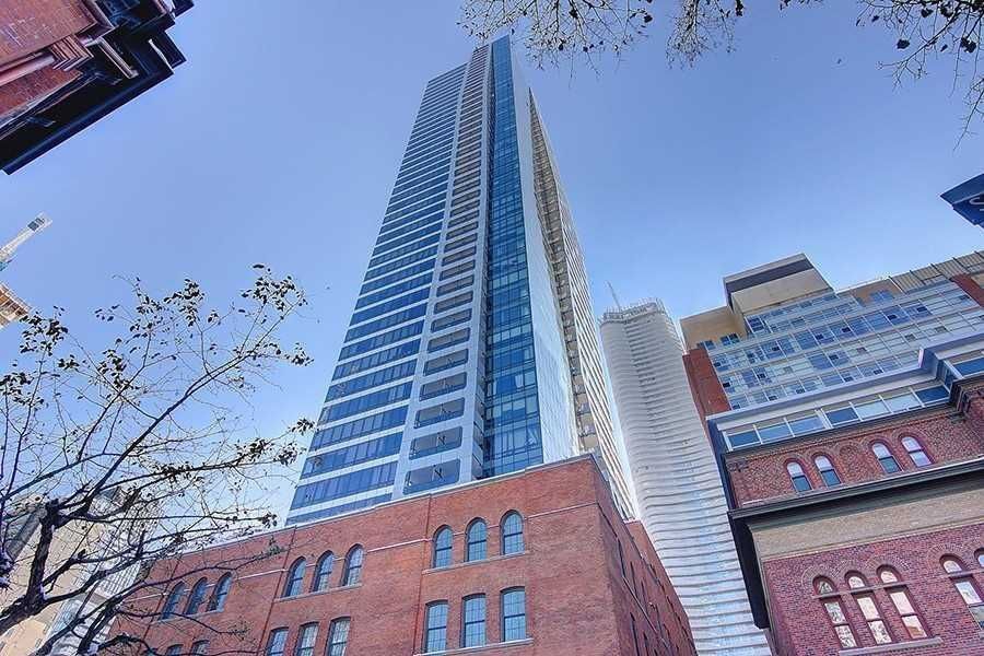 Five Condos Toronto, ON - 5 St Joseph St | liv.rent
