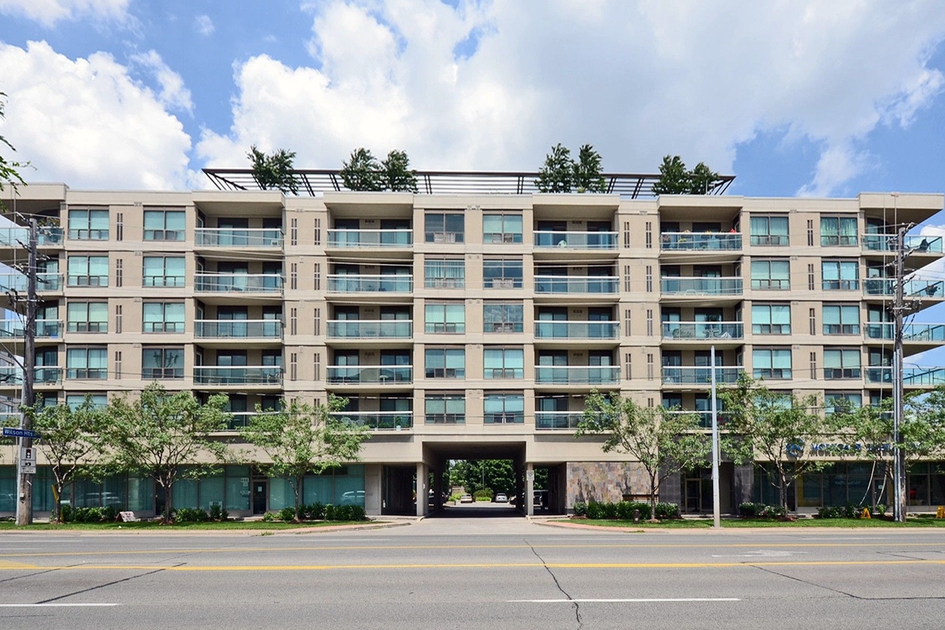 Plaza Suites North York, ON - 1580 Sheppard Ave E | liv.rent