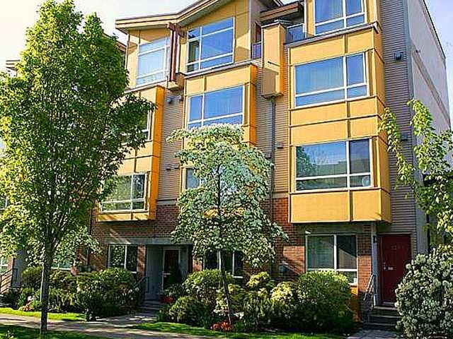 Tala Vera Vancouver, BC - 2688 Watson Street | liv.rent