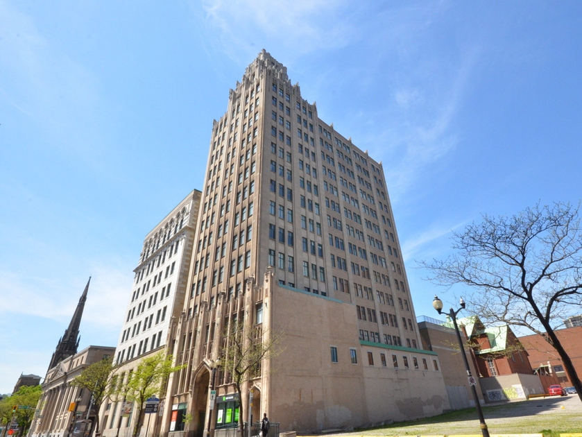 Pigott Building Hamilton, ON - 36 James St S | liv.rent