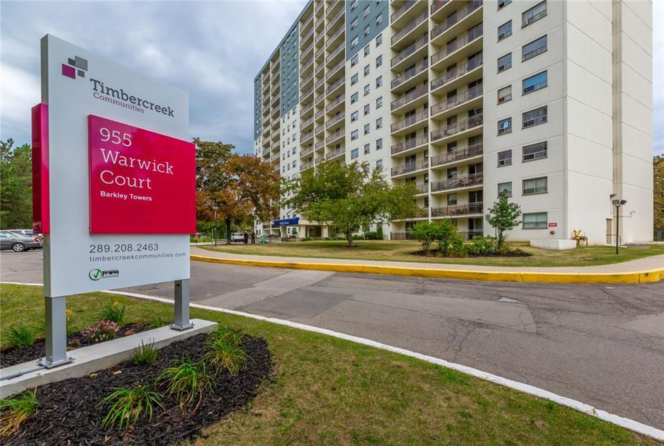Barkley Towers Burlington, ON - 955 Warwick Ct | liv.rent