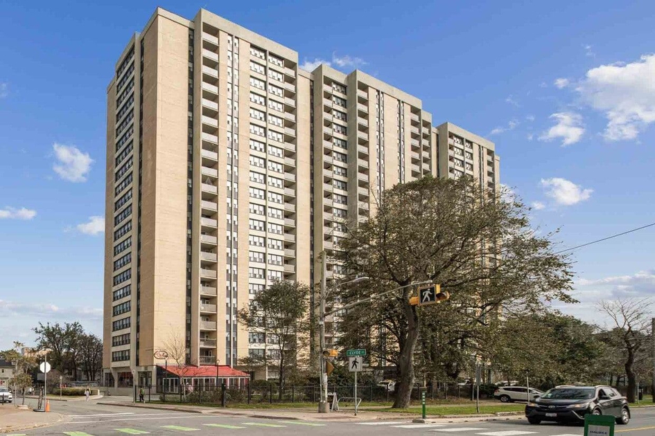 Park Victoria Apartments Halifax, NS - 1333 S Park St | liv.rent