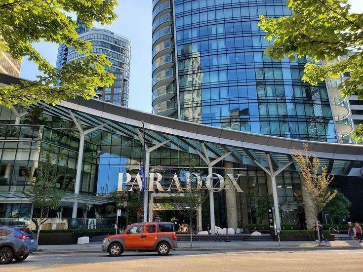 Paradox Tower Vancouver, BC - 1151 W Georgia St. Vancouver, BC V6E 4E6 ...