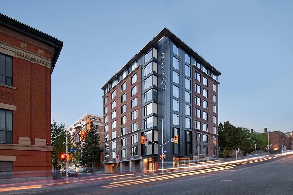Hillside Apartments Ottawa, ON - 250 Besserer Street | liv.rent