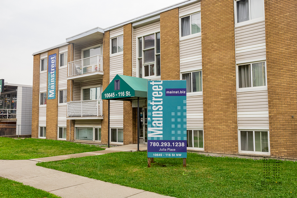 Julia Place Edmonton, AB - 10645 116 Street NW | liv.rent