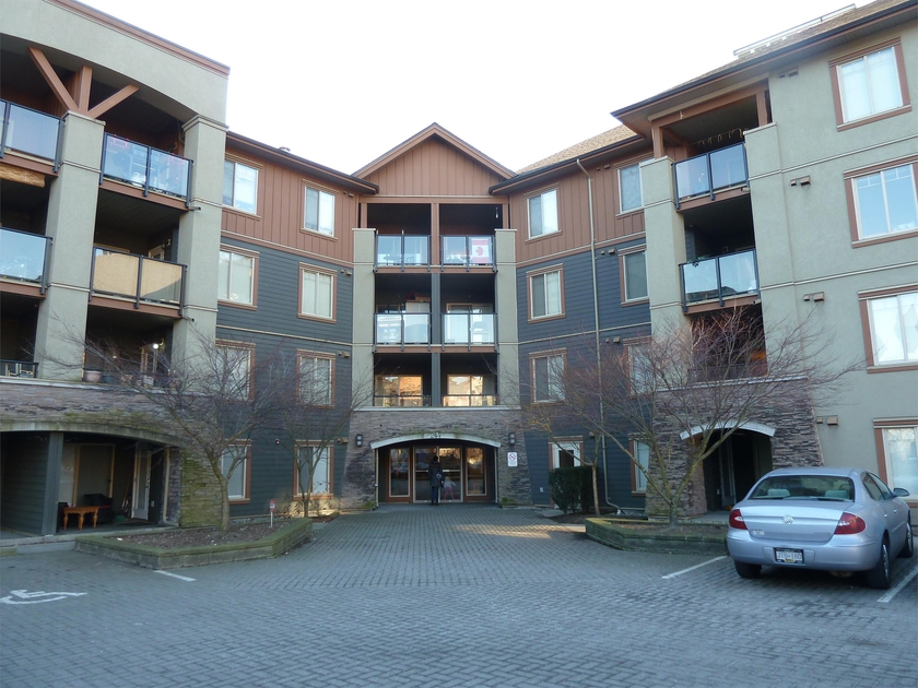 Copperstone New Westminster, BC - 244 Sherbrooke St | liv.rent