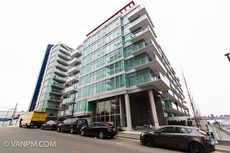 Cascade at the Pier North Vancouver, BC - 185 Victory Ship Way | liv.rent