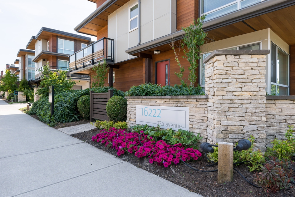 Breeze Surrey, BC - 16222 23A Ave | liv.rent