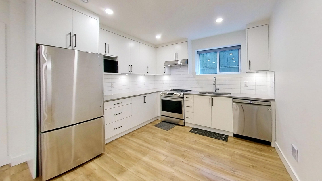 Rumble St, Burnaby, BC - 2 Bedroom Private Suite for Rent | liv.rent