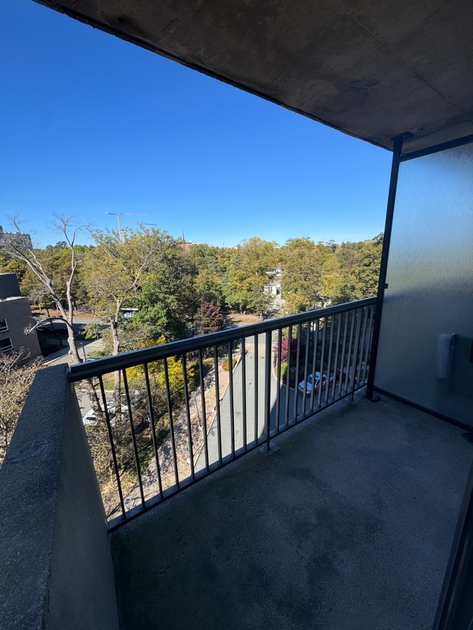 5770 Spring Garden Rd, Halifax, NS - Studio Apartment for Rent | liv.rent