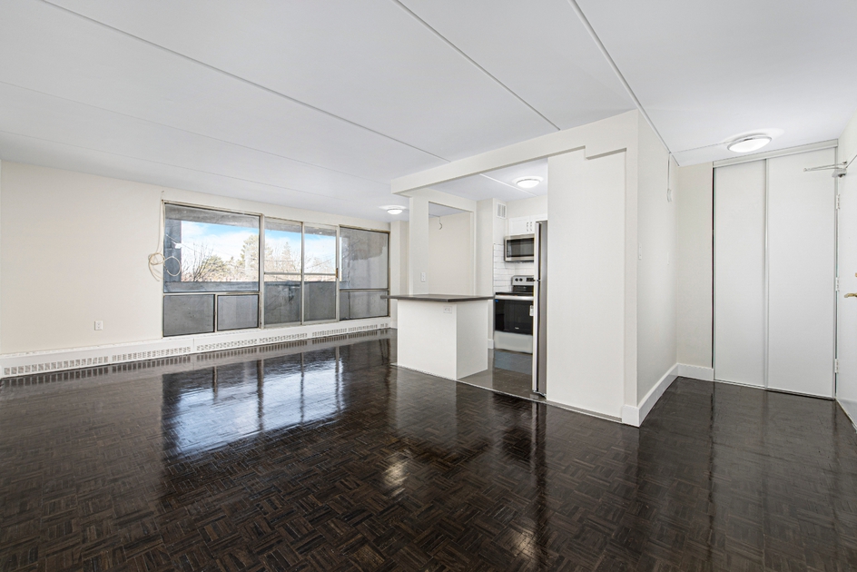 610 - 1915 Martin Grove Rd, Toronto, ON - 1 Bedroom Apartment for Rent ...