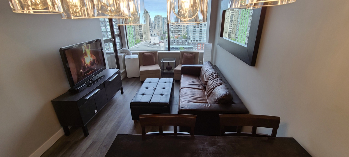 1010 Howe Street, Vancouver, BC - 1 Bedroom Apartment for Rent | liv.rent
