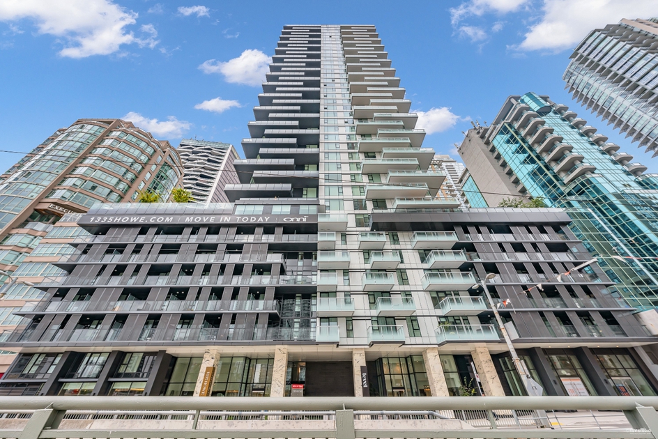 1202 - 1335 Howe St, Vancouver, BC - 2 Bedroom Apartment for Rent | liv ...