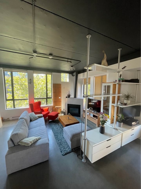 28 Powell Street, Vancouver, BC - 1 Bedroom Apartment for Rent | liv.rent