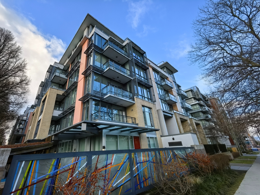 2565 Maple St, Vancouver, BC - 1 Bedroom Apartment for Rent | liv.rent
