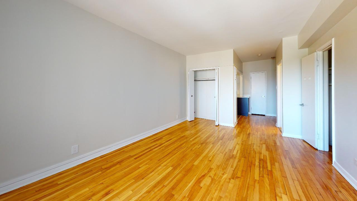 4875 Dufferin - Plan F - 4875 Dufferin, Montréal, QC - 1 Bedroom ...